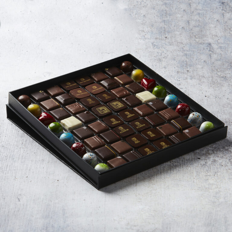 Doos - 64 pralines - Van Dender